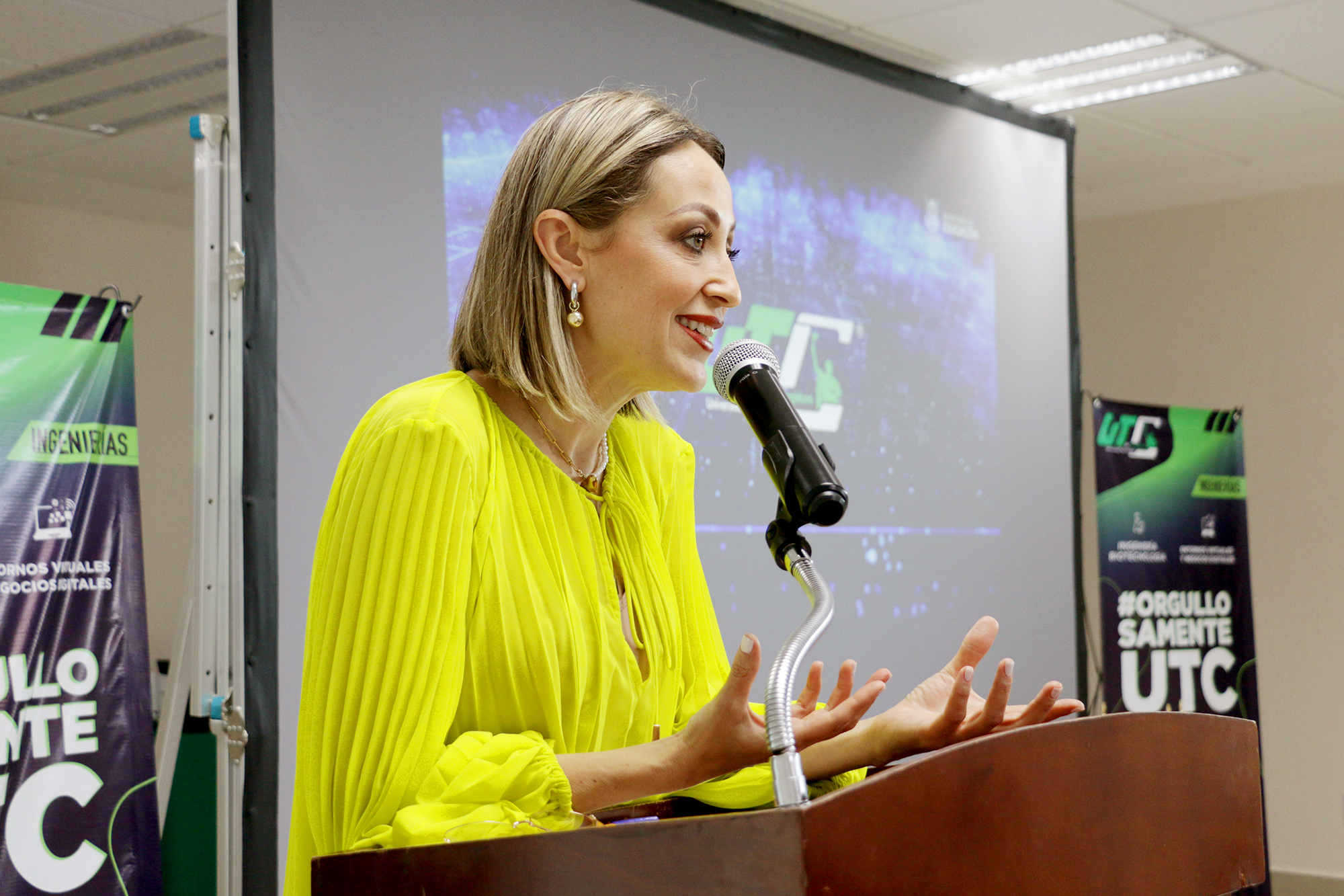 UTC recibe visita de la secretaria de Turismo Adriana Vega ...