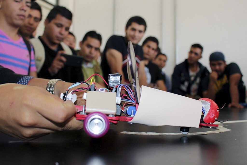 INGENIERÍA EN MECATRÓNICA – Universidad Tecnológica de Corregidora